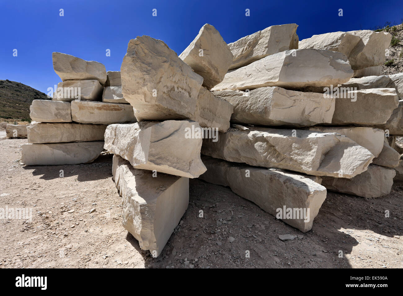 Italy, marble cutting factory - industrial Stock Photo - Alamy