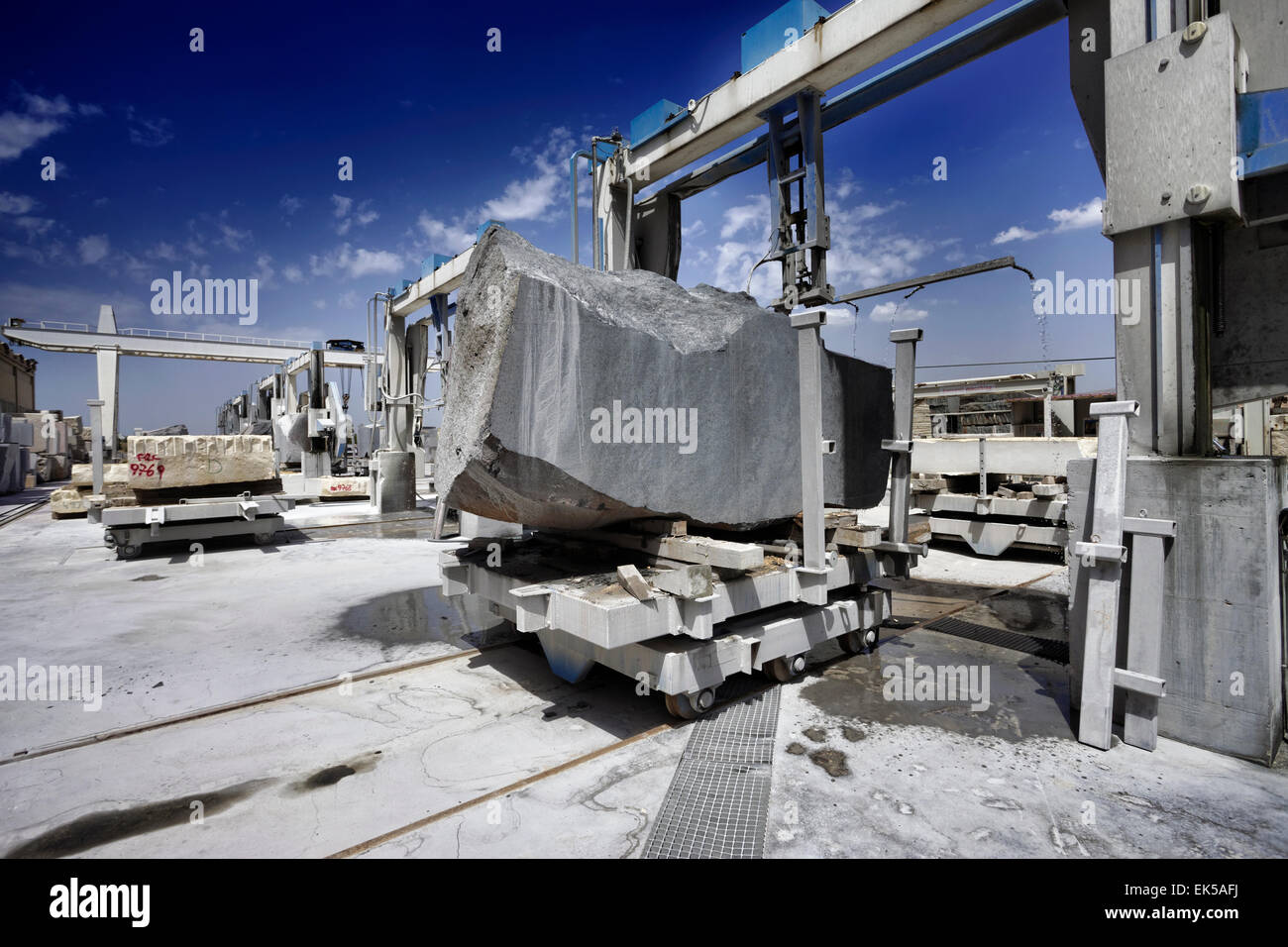Italy, marble cutting factory, granite block - industrial Stock Photo ...