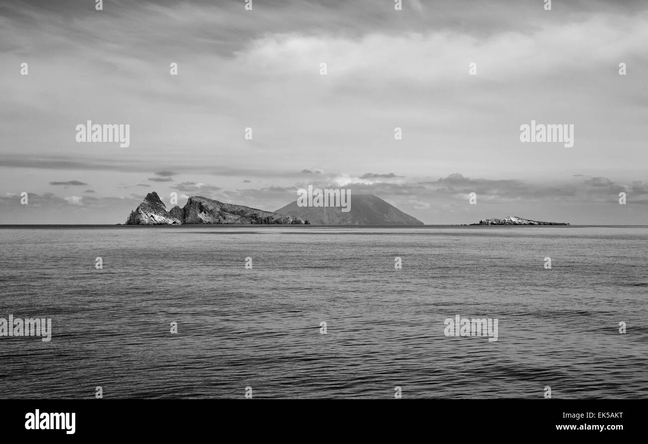 Stromboli volcano view Black and White Stock Photos & Images - Alamy