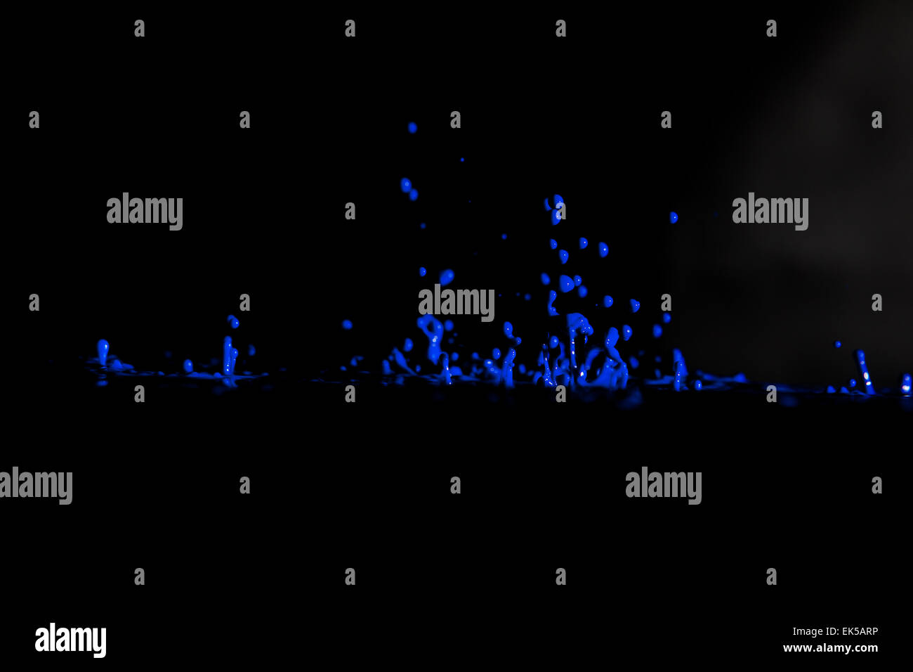Light blue paint drop hi-res stock photography and images - Alamy
