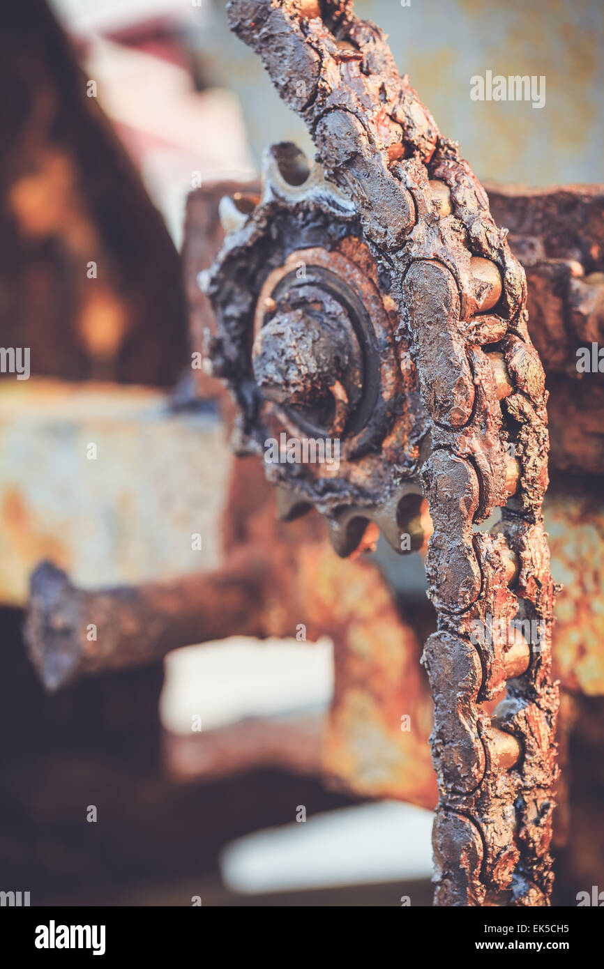 Close up dirty old gear and chain on piling machine Stock Photo - Alamy