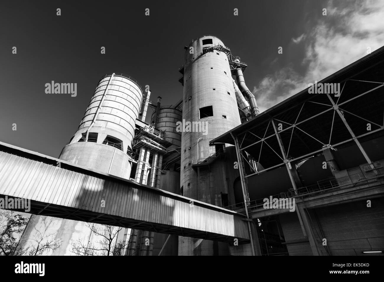 Cement factory conveyor Black and White Stock Photos & Images - Alamy