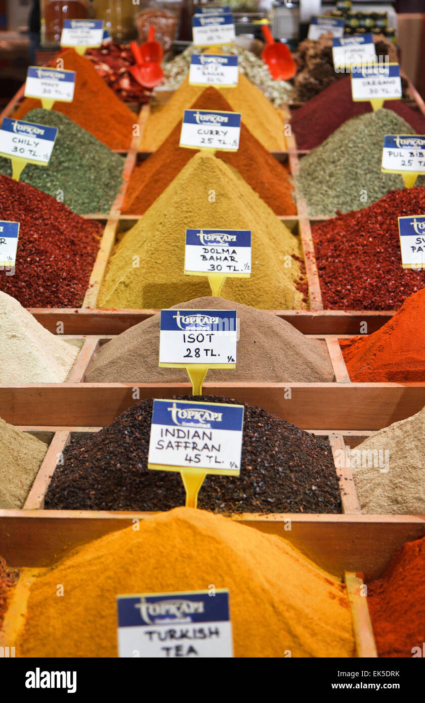 Turkey, Istanbul, Spice Bazaar, turkish spices for sale Stock Photo - Alamy
