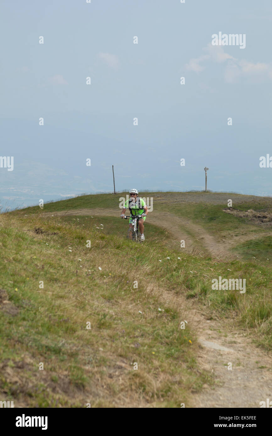 Man trekking biking hi-res stock photography and images - Alamy