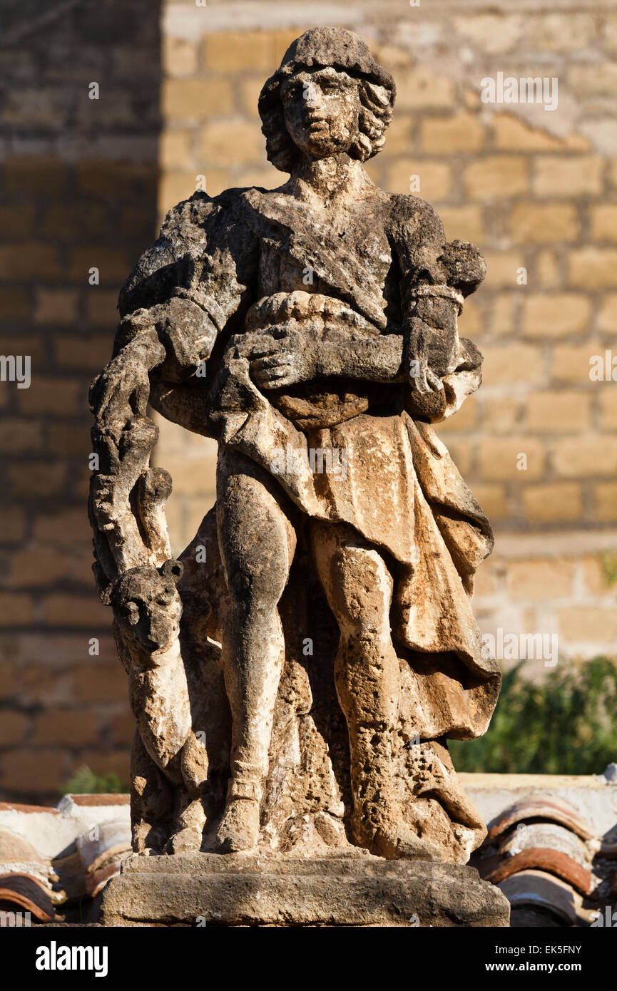 Italy, Sicily, Bagheria (Palermo), Villa Palagonia (1715 aC), statue ...