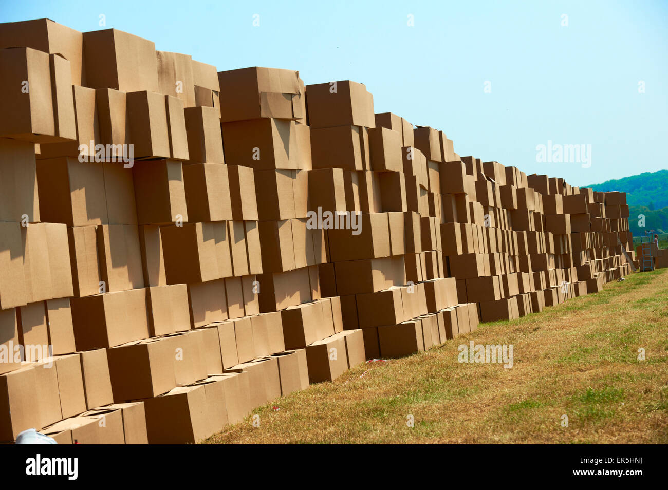 stacked cardboard boxes Stock Photo - Alamy stacked cardboard boxes Stock Photo - Alamy