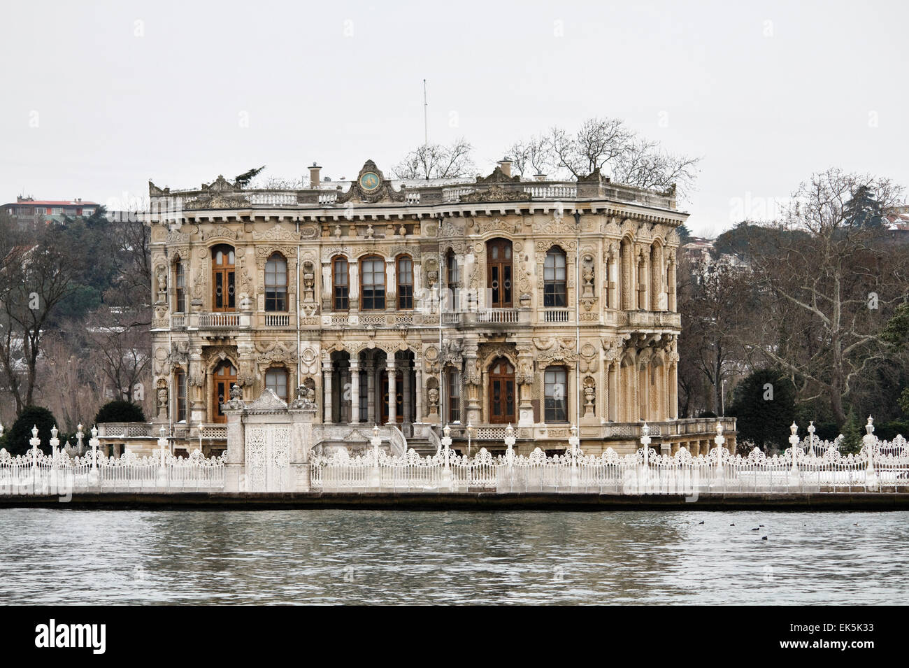 Turkey, Istanbul, Bosphorus Channel, old palace on the channel ...