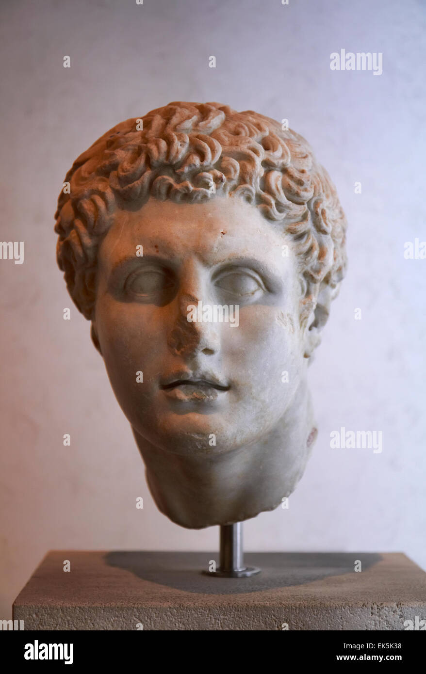 Italy, Rome, Massimo Palace, roman statue (138-150 AC Stock Photo - Alamy