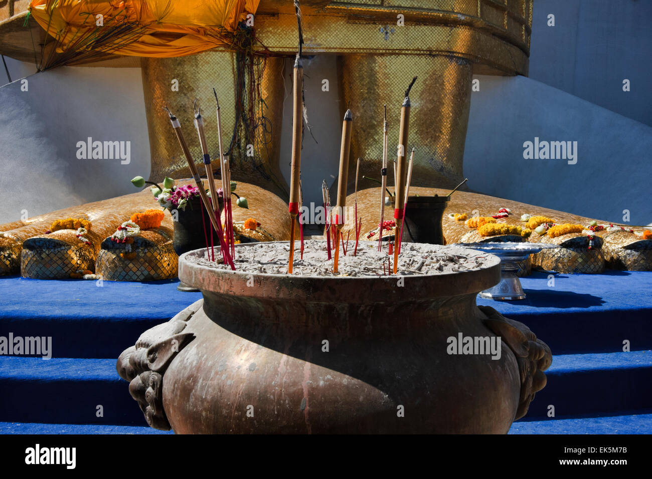 32 feet tall hi-res stock photography and images - Alamy