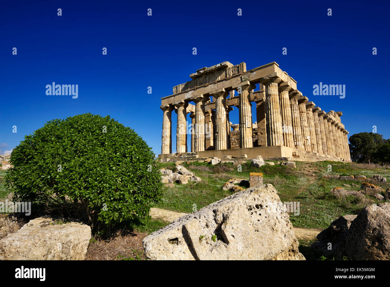 Italy, Sicily, Selinunte, Greek Hera Temple (409 b.C Stock Photo - Alamy