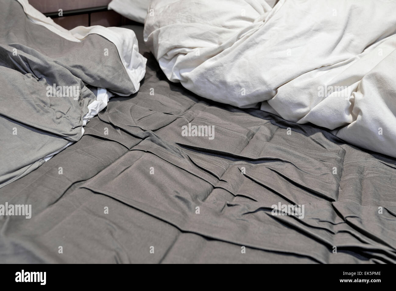 Mattress bed sheets hi-res stock photography and images - Alamy