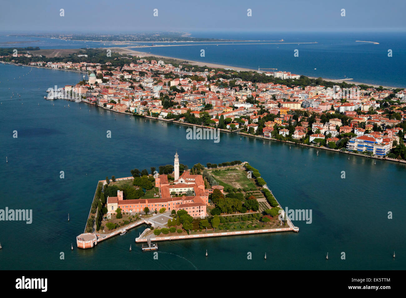 Island san lazzaro hi-res stock photography and images - Alamy