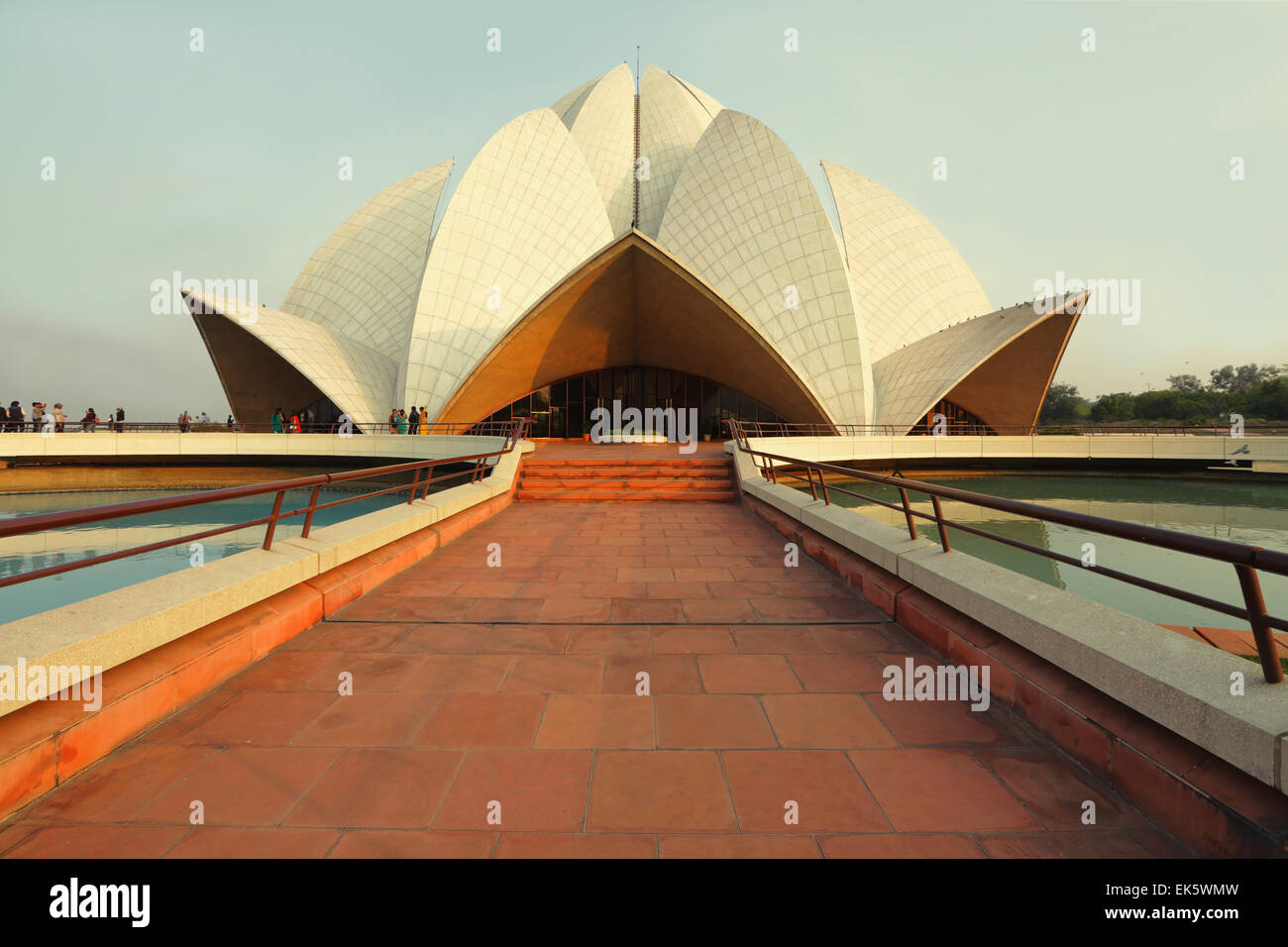 Lotus Temple, New Delhi, India Stock Photo - Alamy