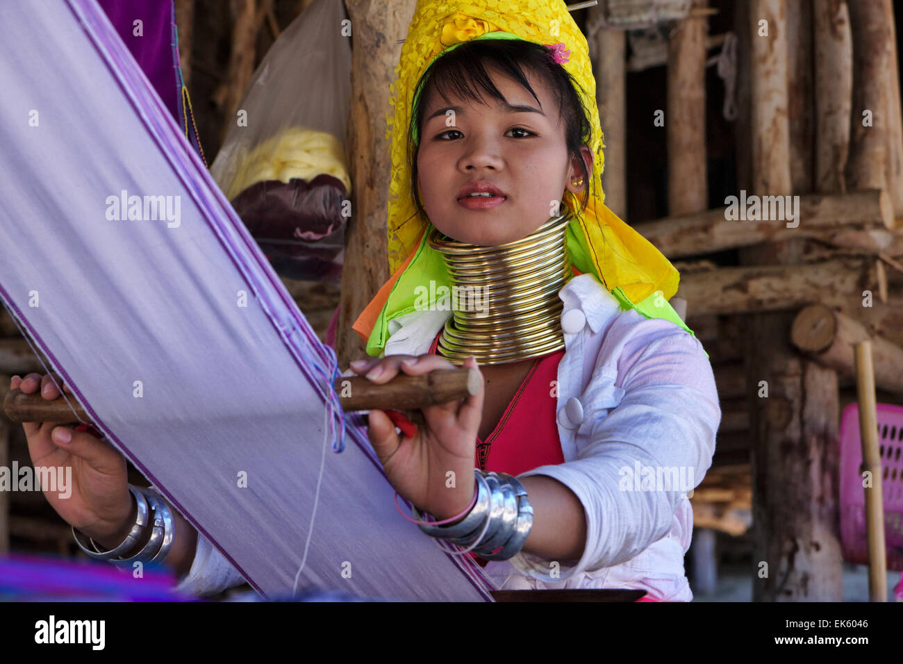 Thailand, Chang Mai, Karen Long Neck hill tribe village (Kayan Lahwi), Long Neck woman in ...