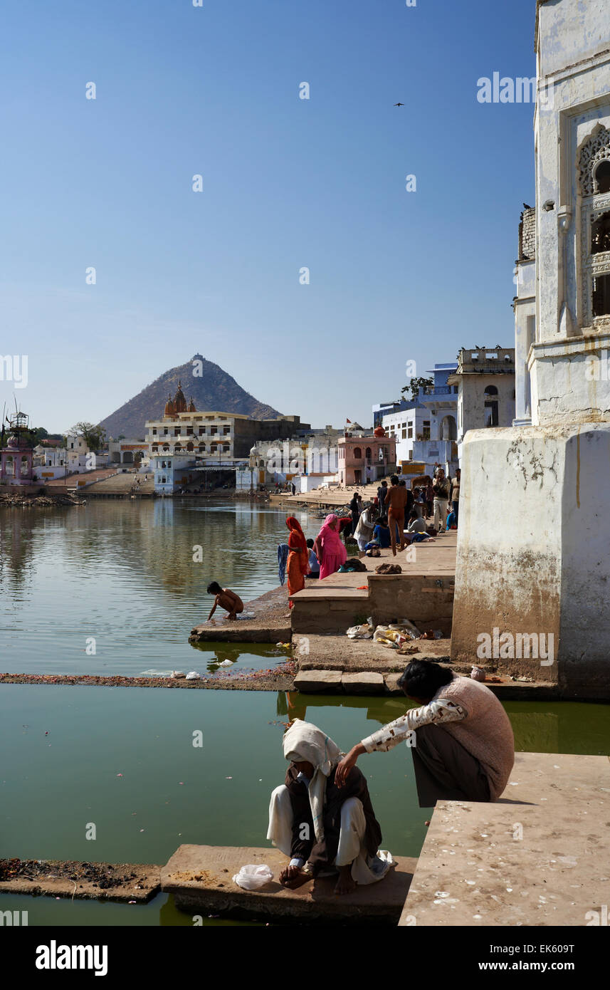 India, Rajasthan, Pushkar, indian pilgrims take a bath in the sacred ...