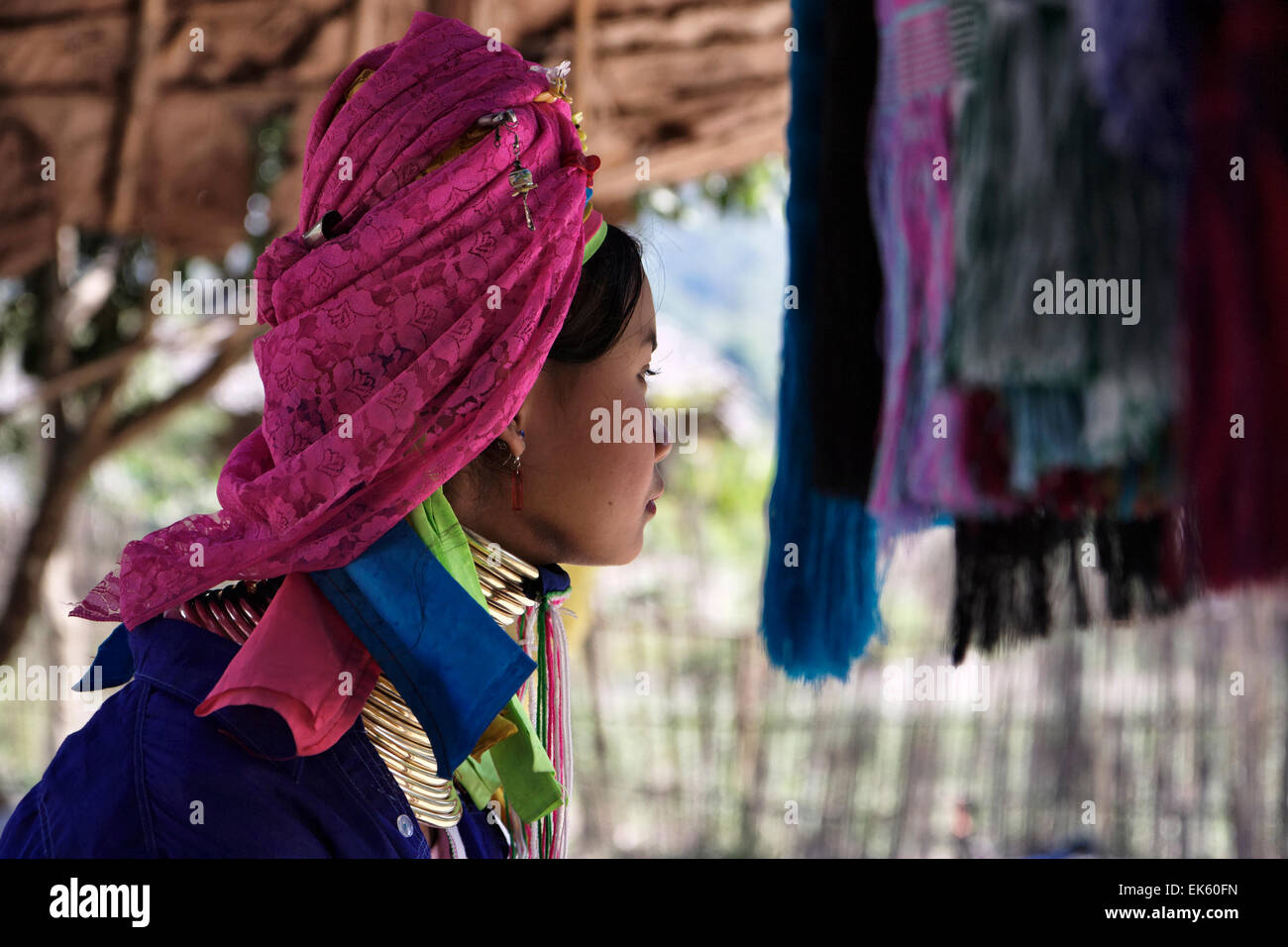 Thailand, Chiang Mai, Karen Long Neck hill tribe village (Kayan Lahwi ...