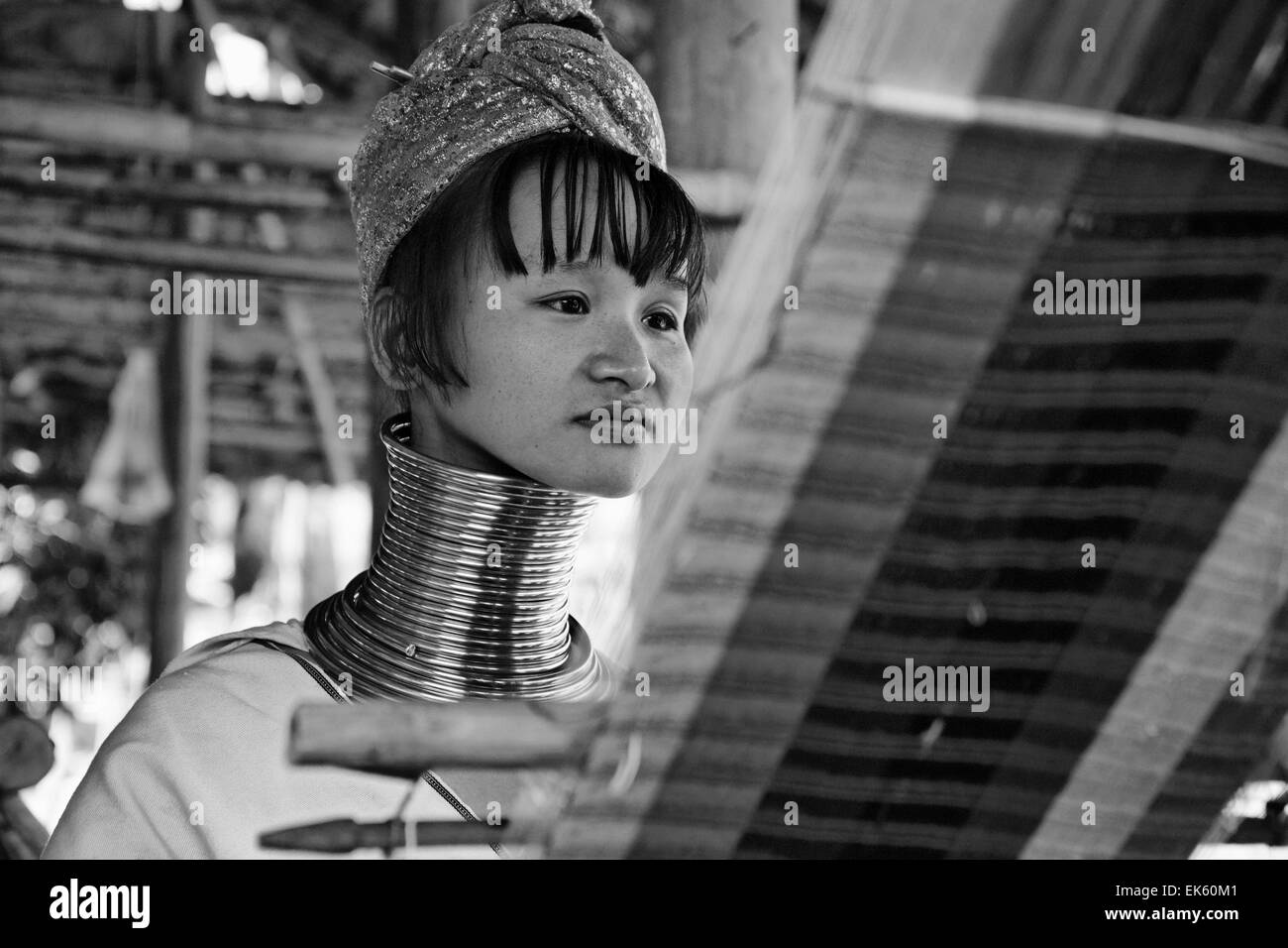 Thailand, Chang Mai, Karen Long Neck hill tribe village (Kayan Lahwi), Long Neck woman in ...