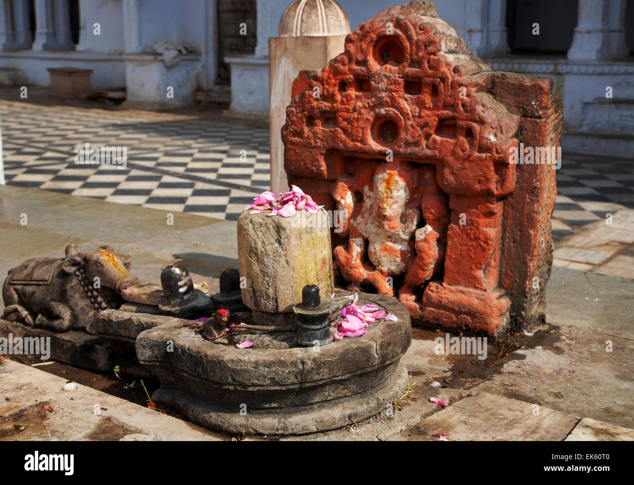 India, Rajasthan, Pushkar, small religious statue Stock Photo - Alamy