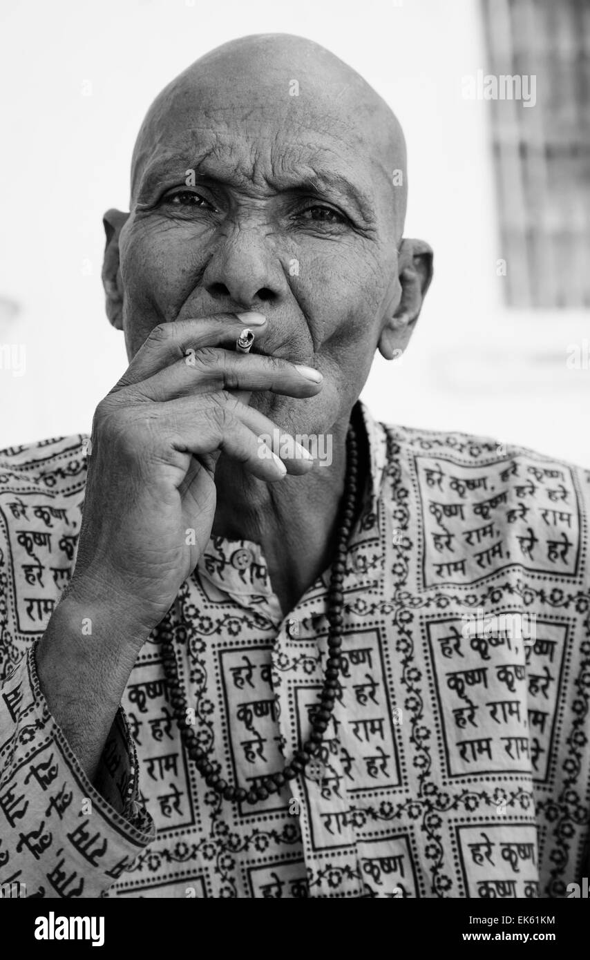 Indian smoke Black and White Stock Photos & Images - Alamy