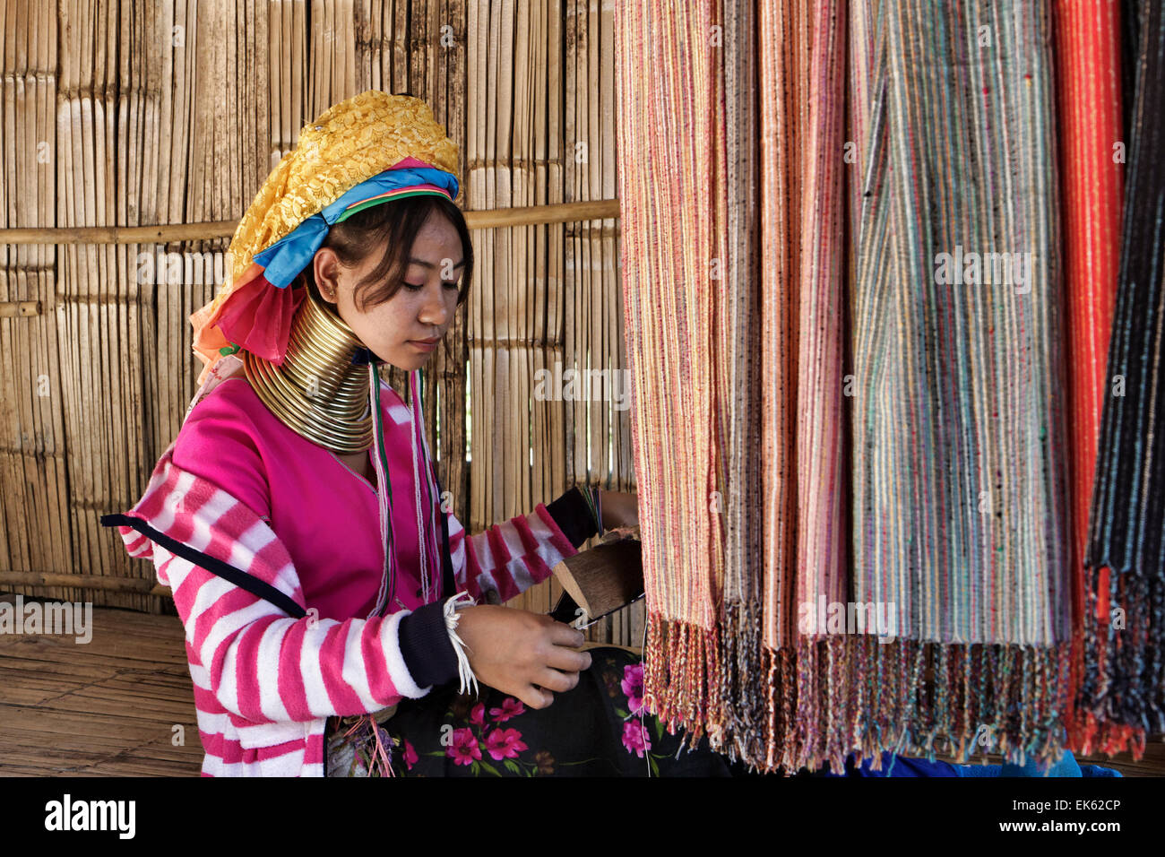 Thailand, Chiang Mai, Karen Long Neck hill tribe village (Kayan Lahwi ...