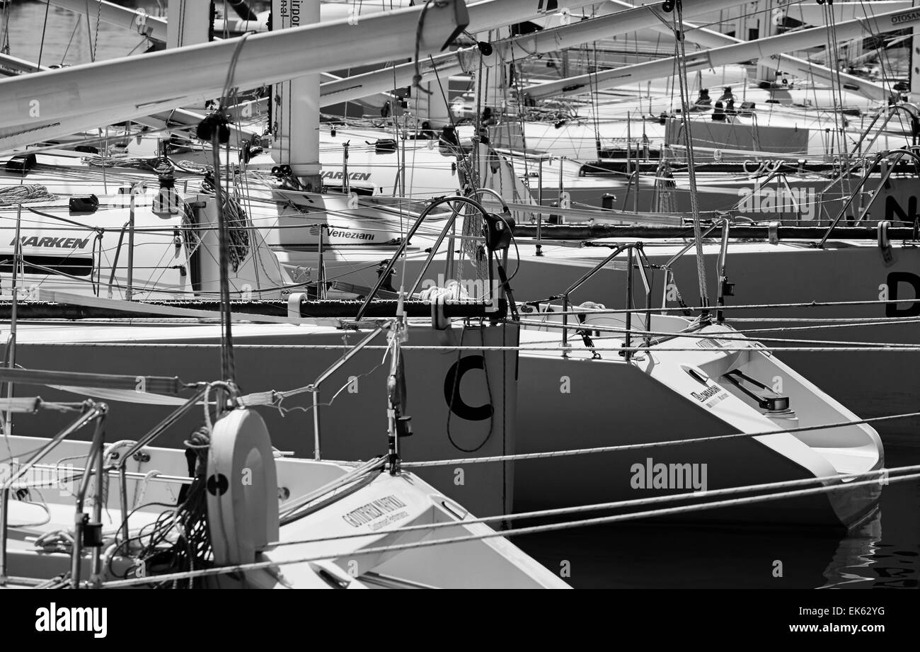 Summer june in italy Black and White Stock Photos & Images - Alamy