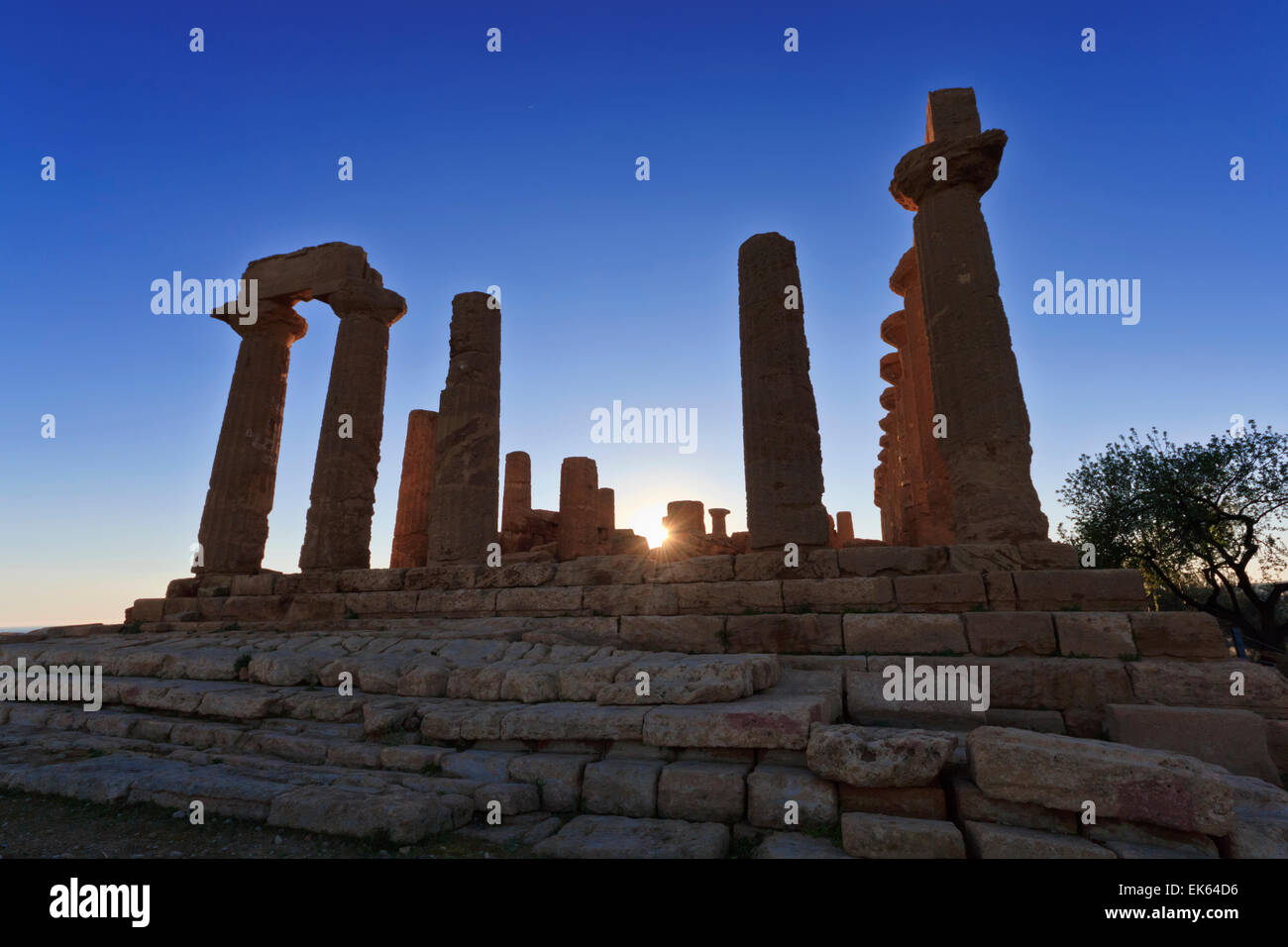 Italy, Sicily, Agrigento, Greek Temples Valley, Juno Temple (480-420 b ...