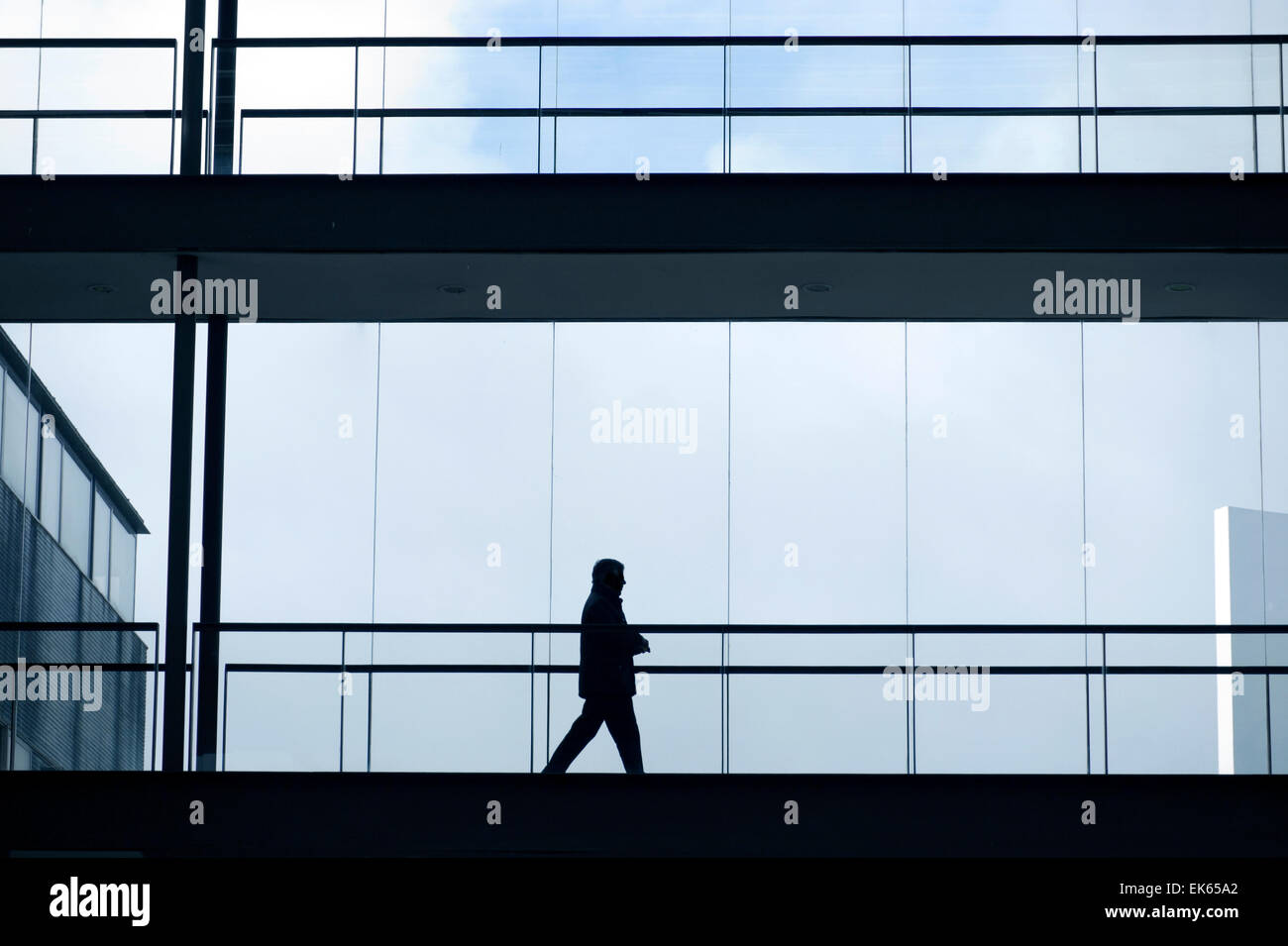 Businessman lobby modern building hi-res stock photography and images ...
