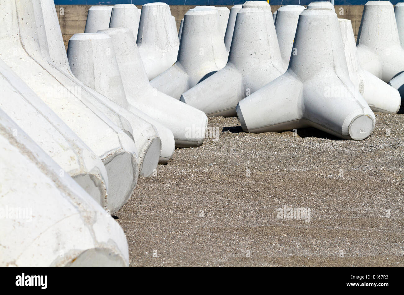 Tetra concrete block hi-res stock photography and images - Alamy