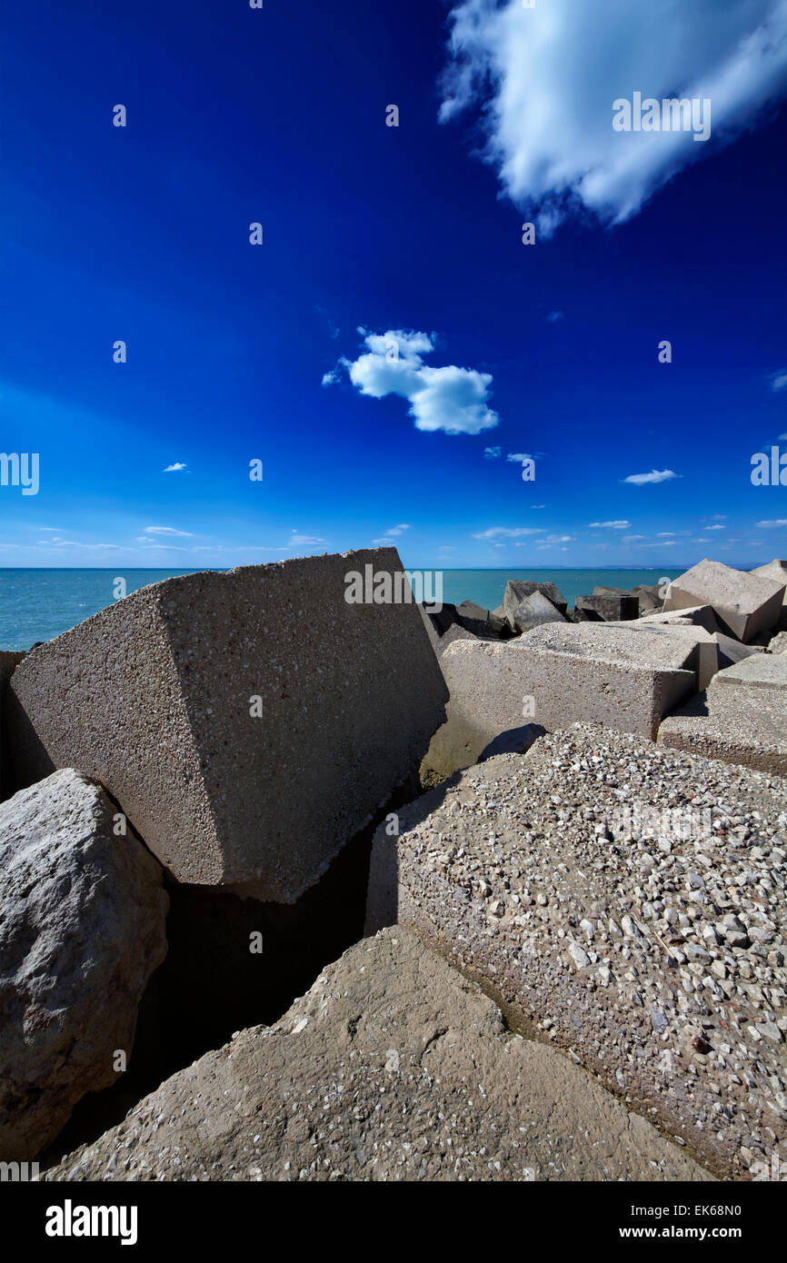 Italy sicily mediterranean sea concrete hi-res stock photography and ...