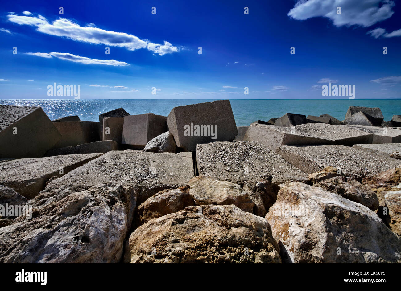 Italy sicily mediterranean sea concrete hi-res stock photography and ...