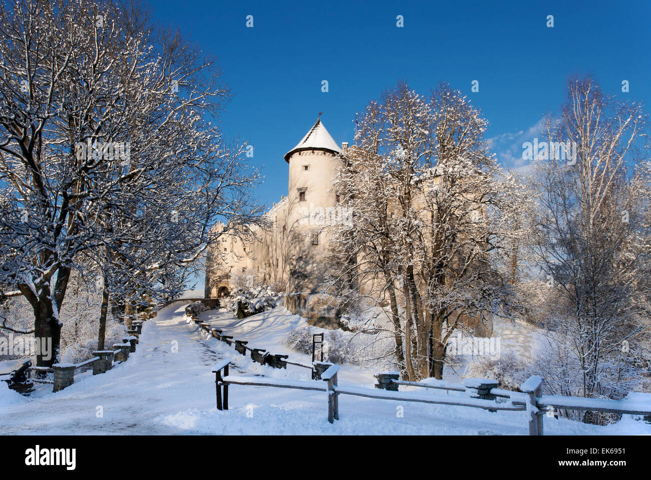 Medieval castle in snow hi-res stock photography and images - Alamy