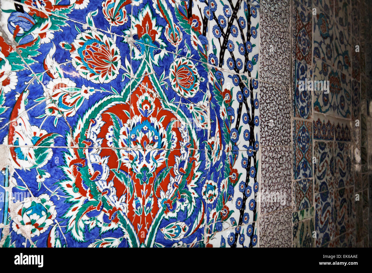 Turkey, Istanbul, Topkapi Palace, original handpainted tiles Stock ...