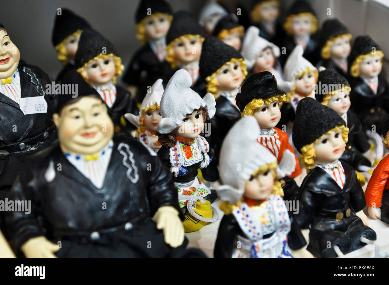 Dutch dolls hi-res stock photography and images - Alamy
