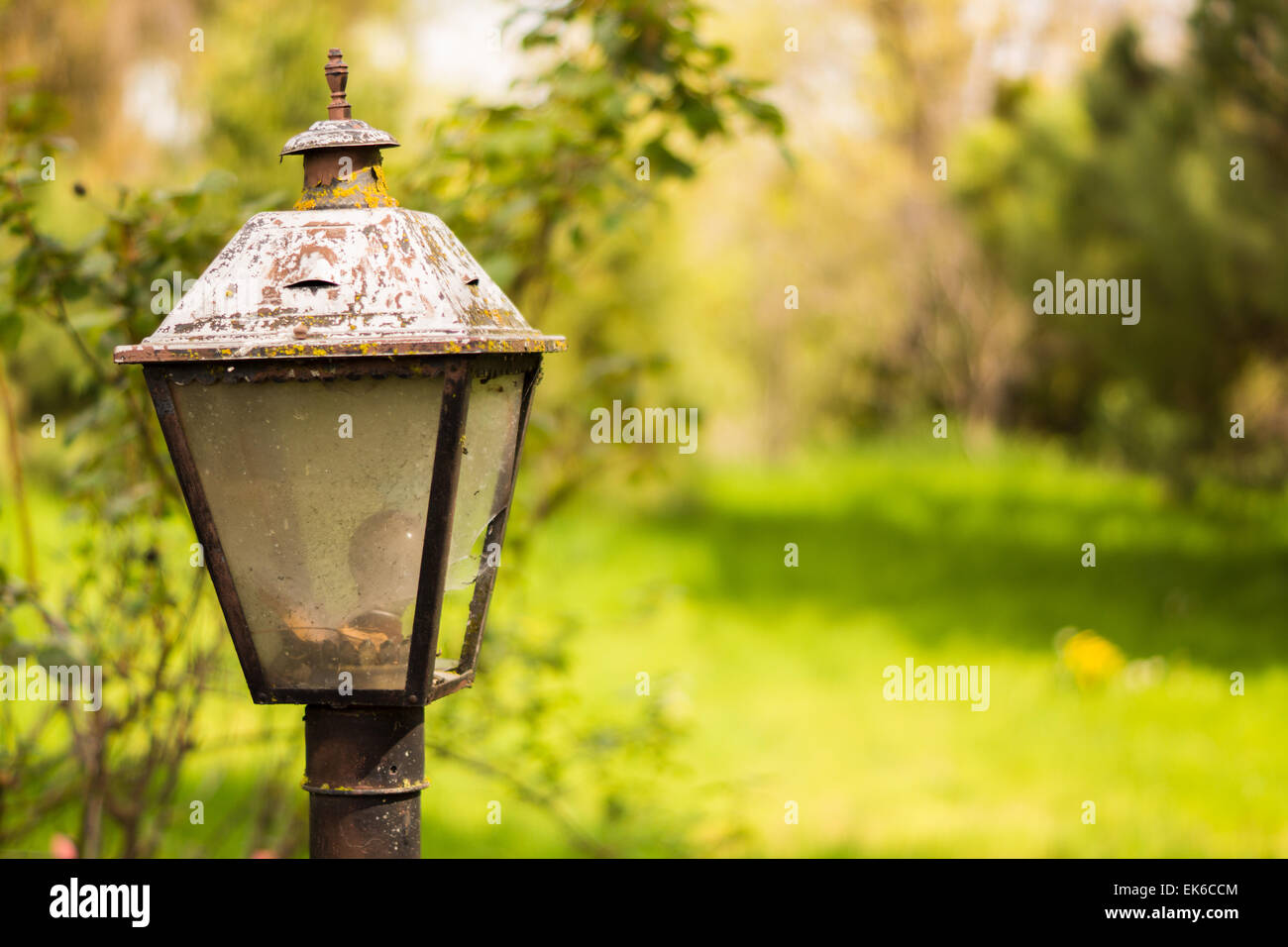 Old light pole hi-res stock photography and images - Alamy