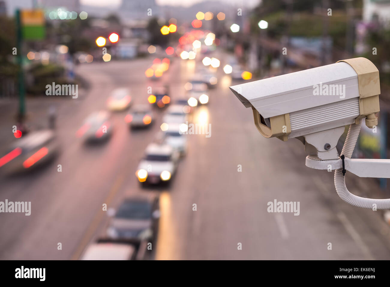 Close up Security CCTV camera operating over the road Stock Photo - Alamy
