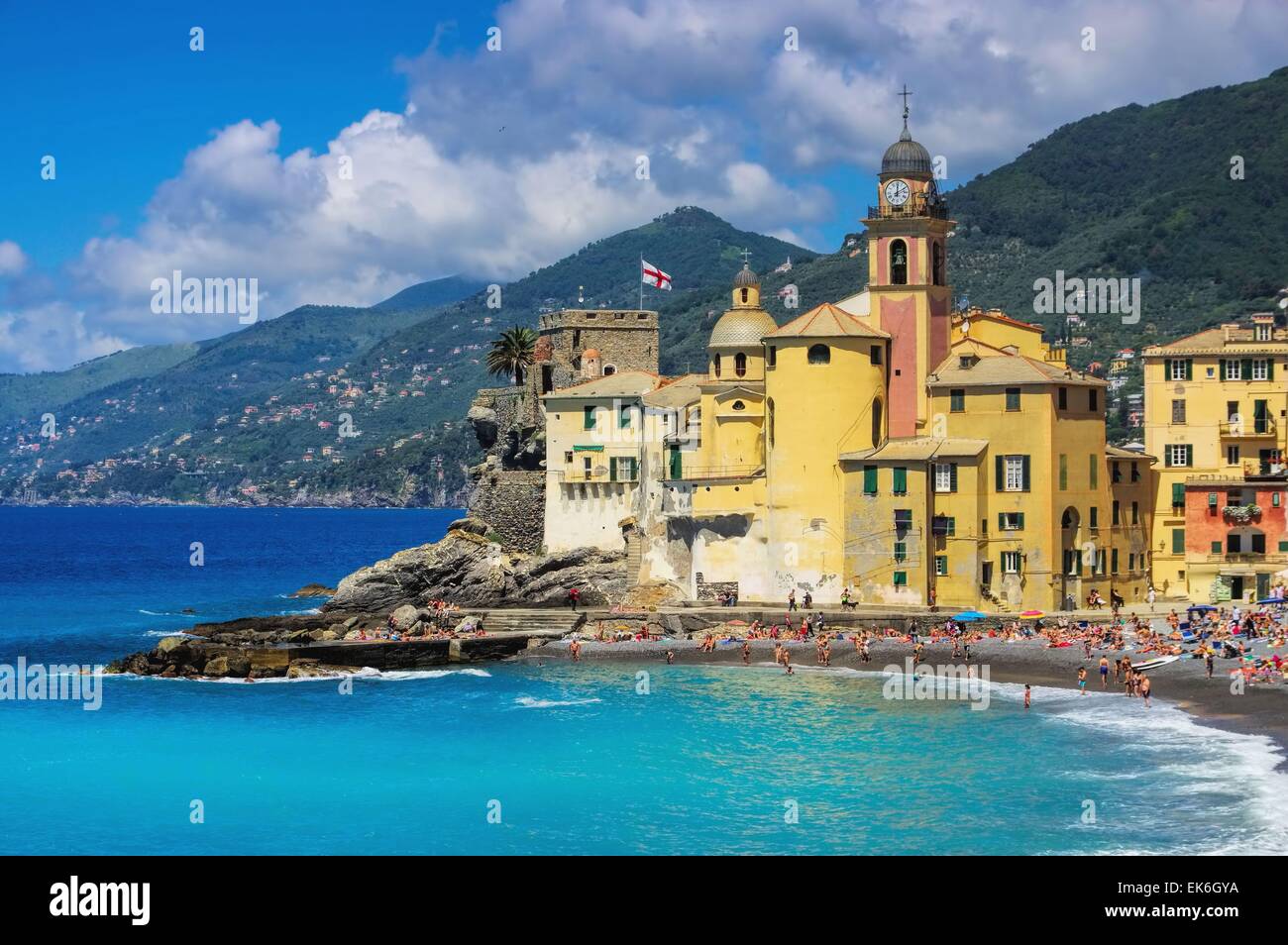 Camogli beach hi-res stock photography and images - Alamy