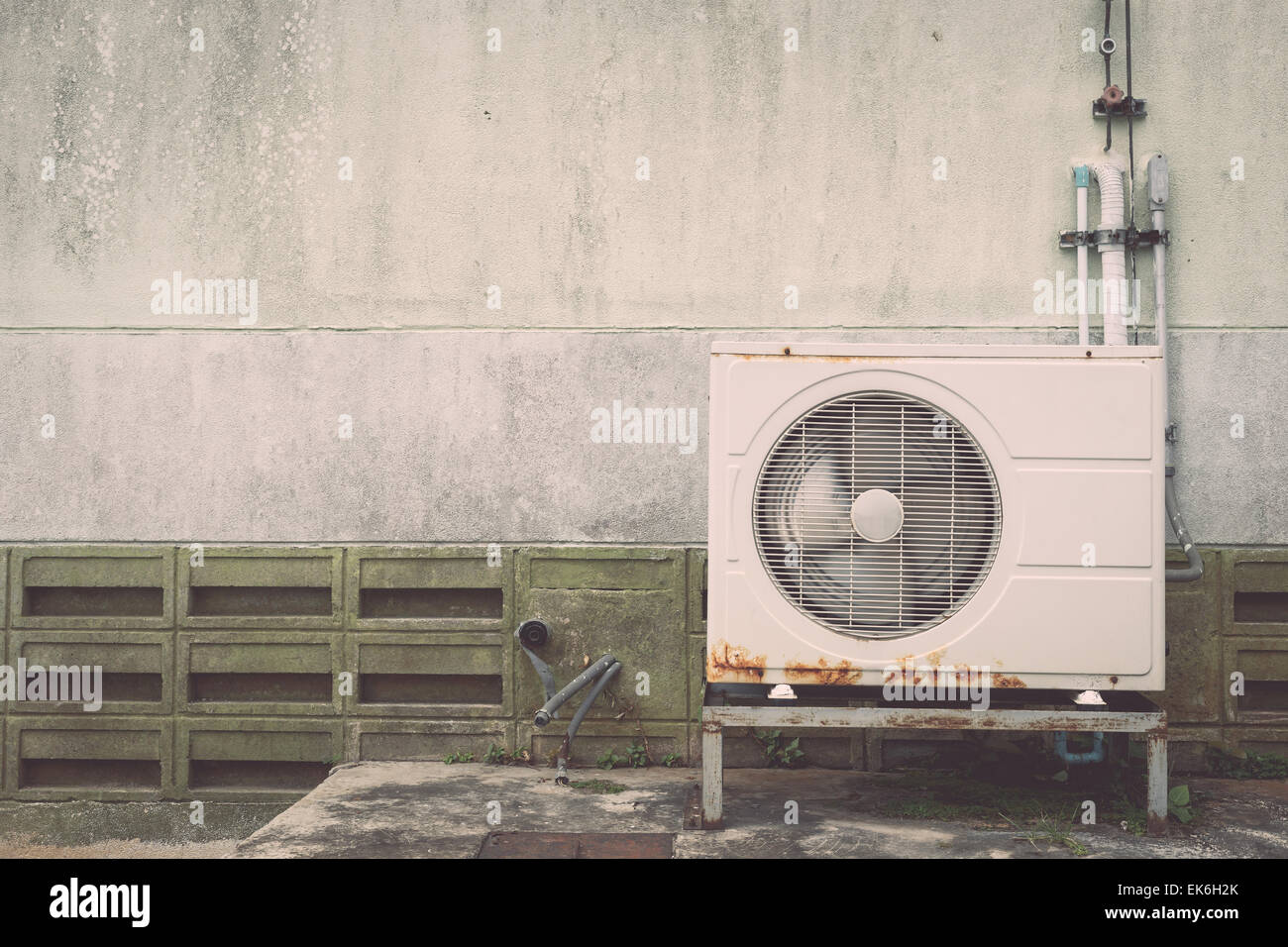 Old air compressor hi-res stock photography and images - Alamy