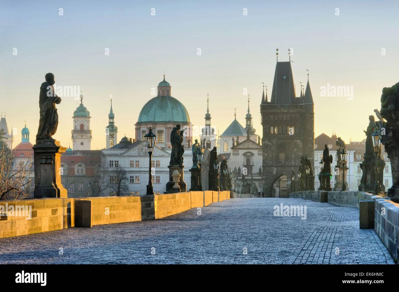 Charles bridge church hi-res stock photography and images - Alamy