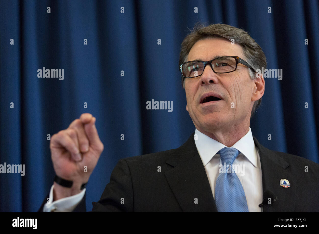 Former Texas Governor and potential Republican presidential candidate ...