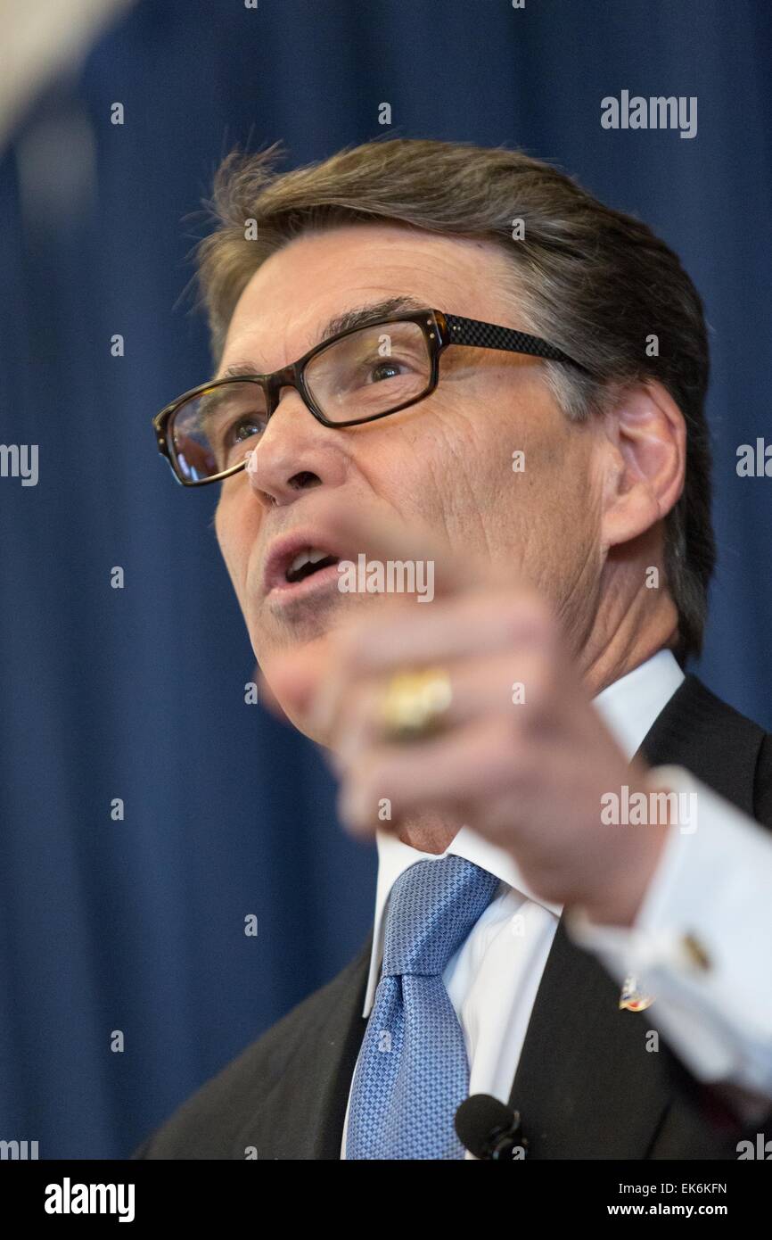 Former Texas Governor and potential Republican presidential candidate ...