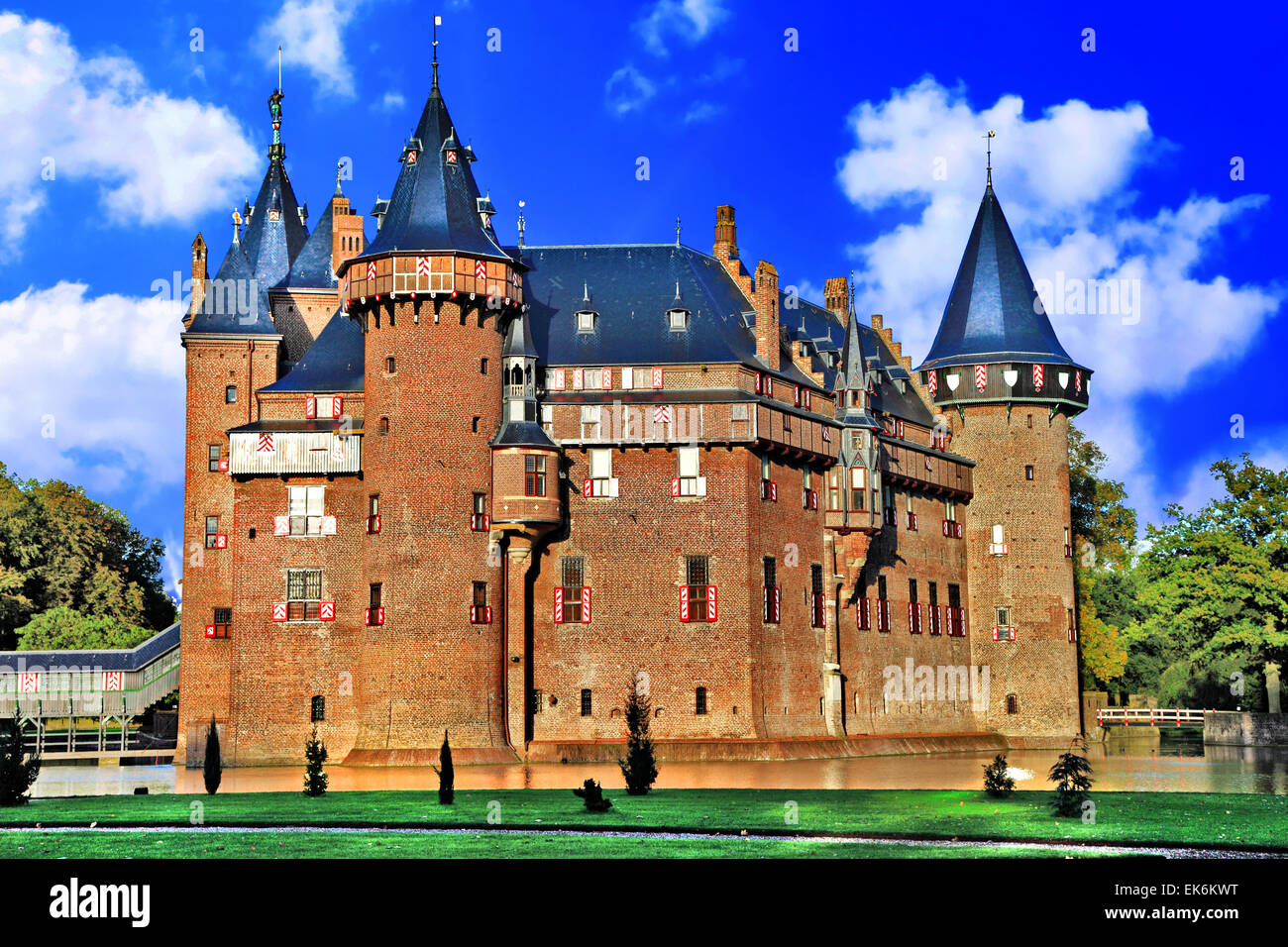 medieval castle De Haar in Holland, near Utrecht Stock Photo - Alamy