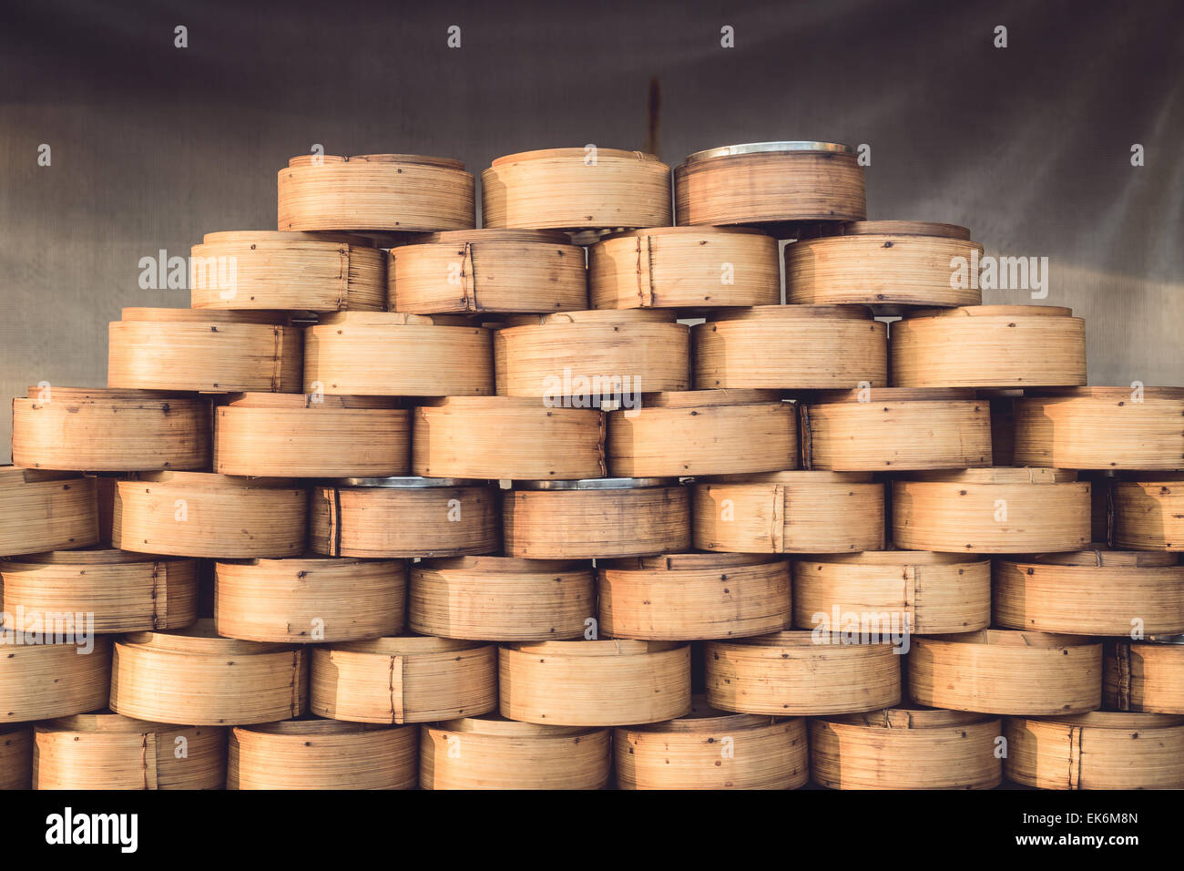 Stack of bamboo steamer hi-res stock photography and images - Alamy