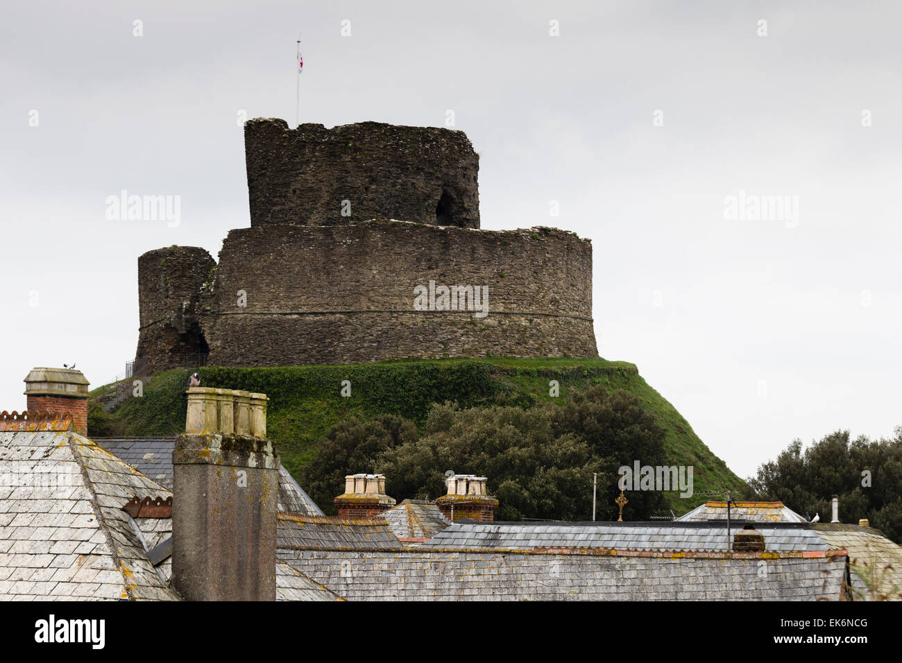 Launceston castle hi-res stock photography and images - Alamy