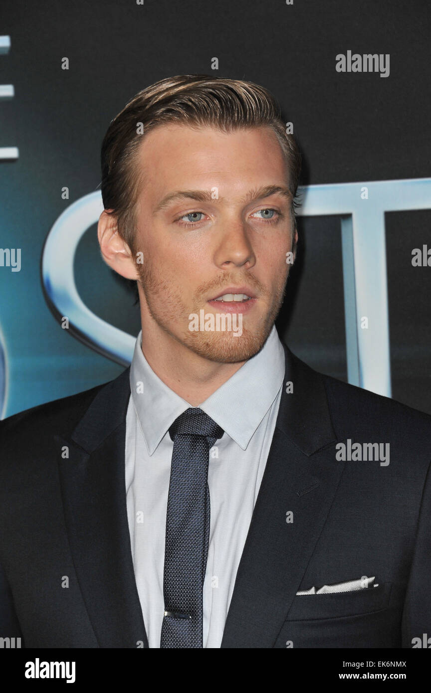 Jake Abel 2015