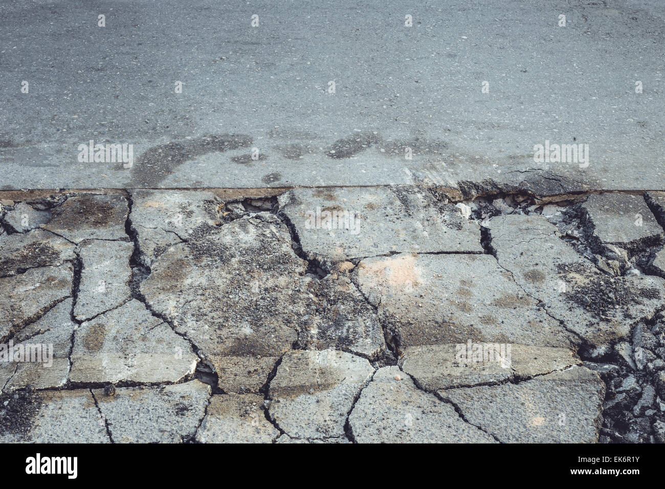 Under repair hi-res stock photography and images - Alamy