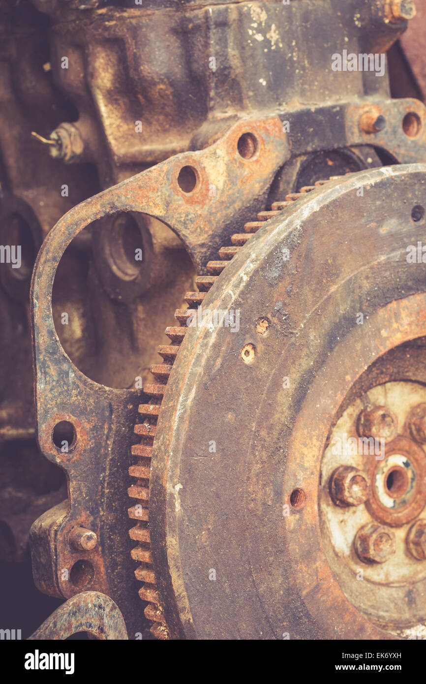 Old iron gears hi-res stock photography and images - Alamy