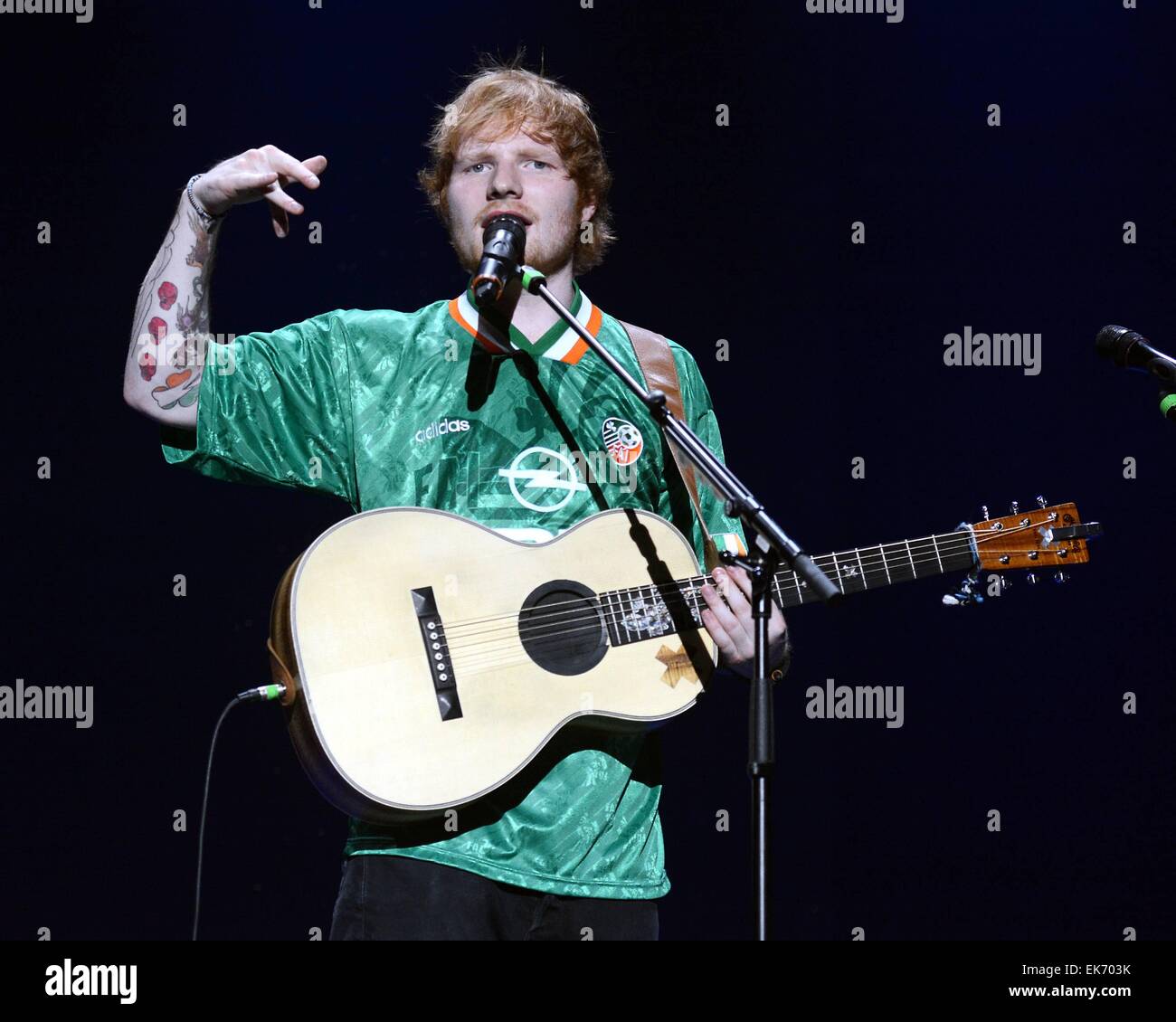 Ed sheeran concert dublin hi-res stock photography and images - Alamy