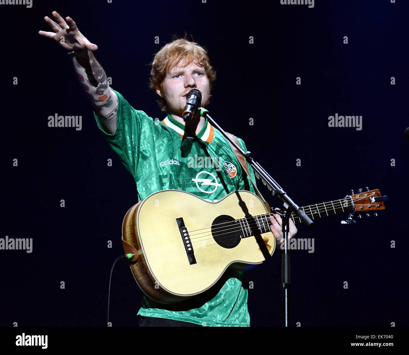 Ed sheeran concert dublin hi-res stock photography and images - Alamy