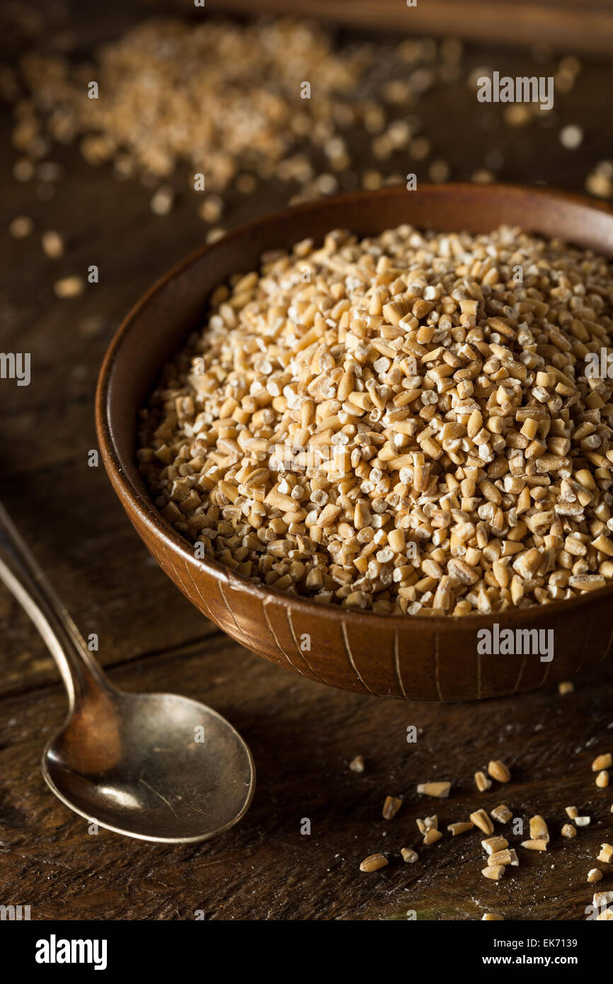 Raw Organic Steel Cut Oats in a Bowl Stock Photo - Alamy