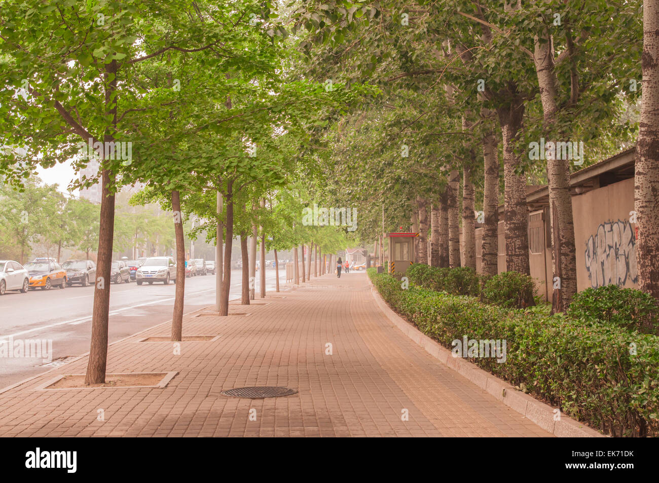 clean and clear pavement Stock Photo - Alamy